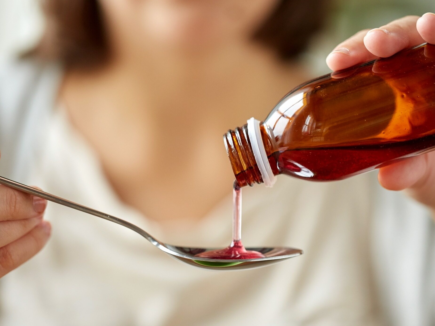 GIF wstrzymuje sprzedaż popularnego syropu na kaszel. Sprawdź, czy masz ...