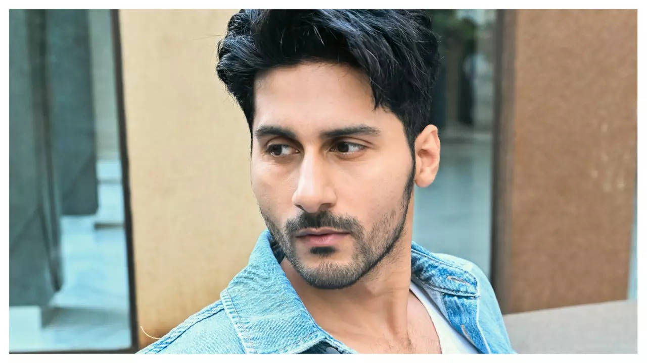 Aayush Anand on playing the antagonist in Deewaniyat: I don’t look at a ... Aayush Anand on playing the antagonist in Deewaniyat: I don’t look at a ...