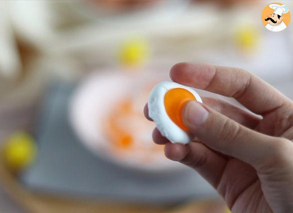 Easy fried egg gummies (simple and well explained)