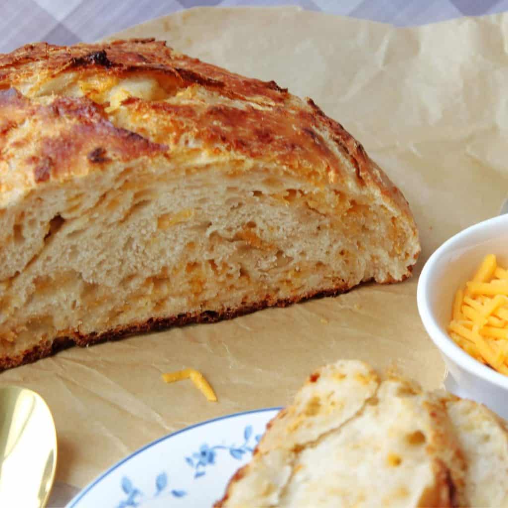 Easy Homemade No-Knead Artisan Cheese Bread Recipe