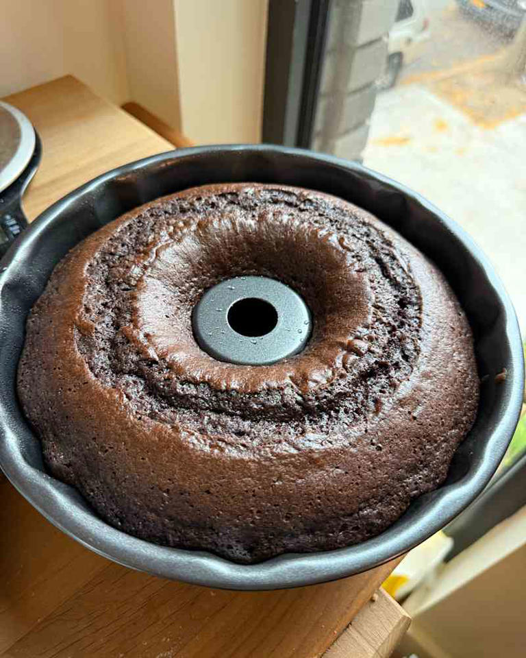 The Decades-Old Boxed Mix Trick I Do Every Time I Make Cake