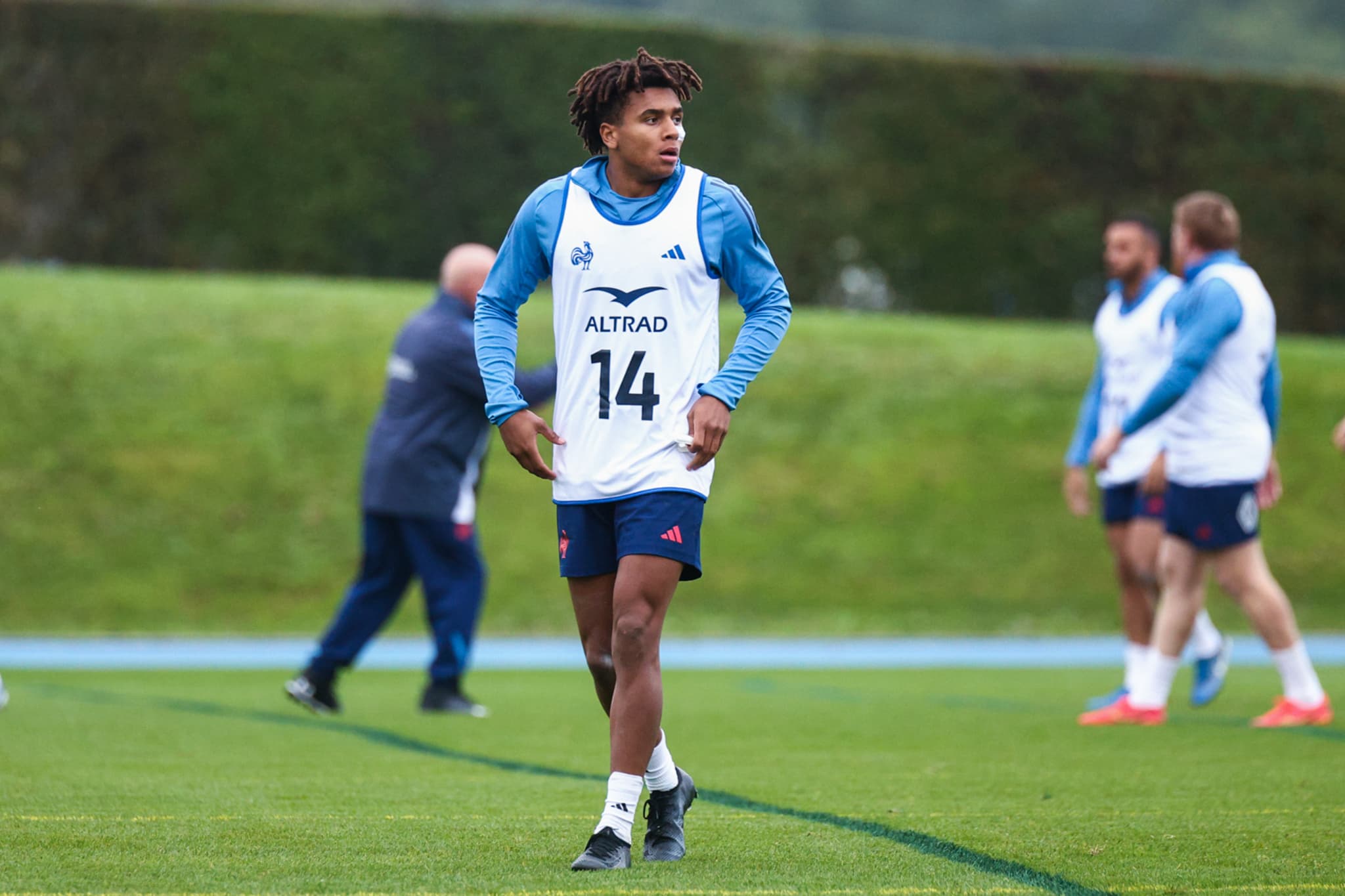 France-Galles: Roumat en 4, Attissogbe à l’aile, Auradou et Jégou sur ...
