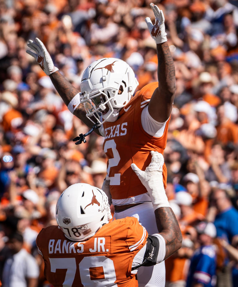 Texas football: 2 Longhorns make All-SEC first team. Here is who made ...