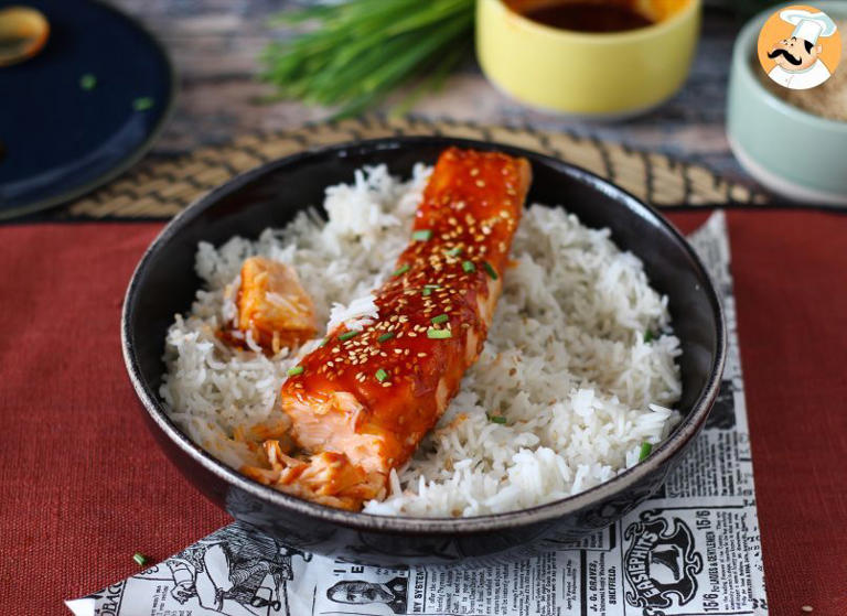 Korean style salmon with gochujang sauce ready in 8 minutes