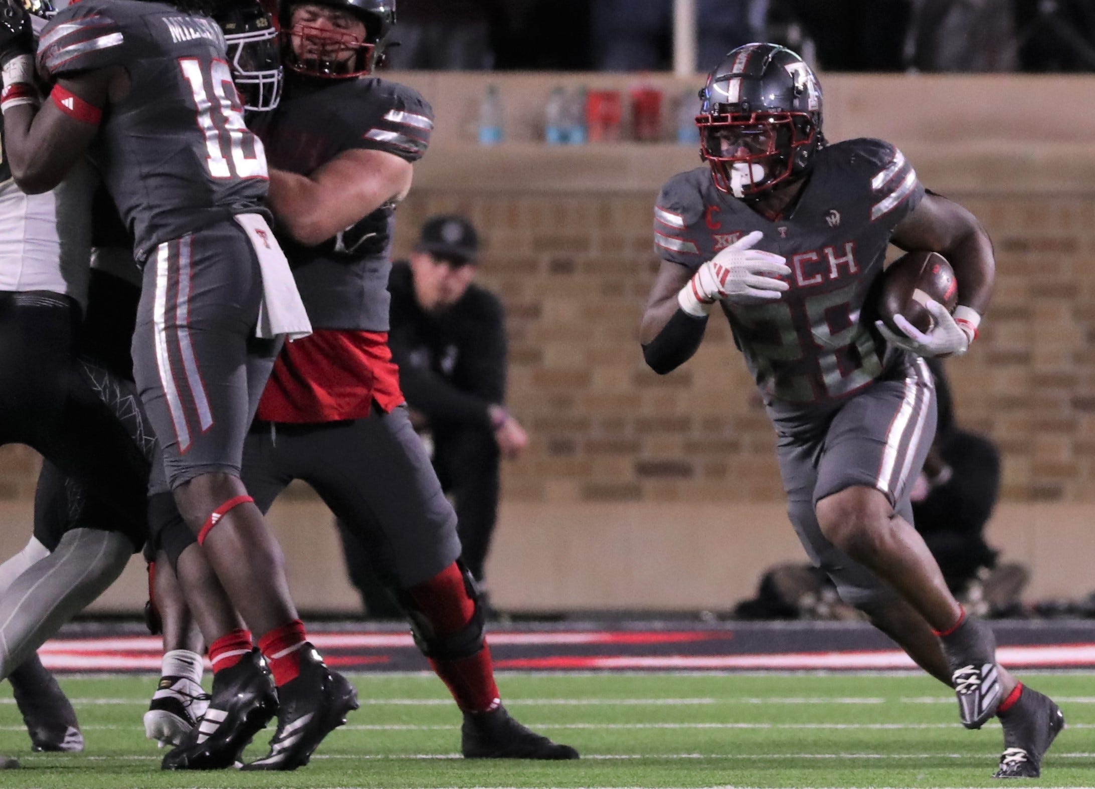 Cincinnati Bengals pick Texas Tech RB Tahj Brooks in NFL draft 6th ...