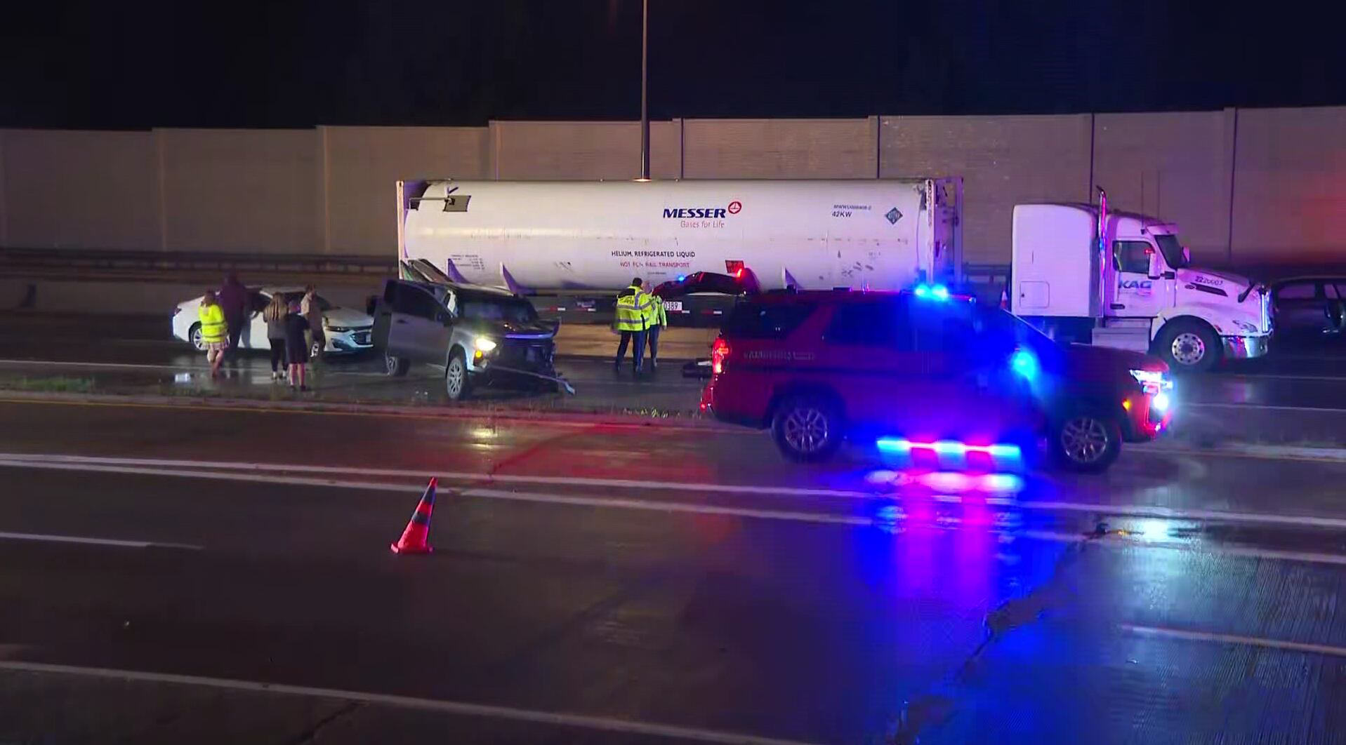 I-64 reopened after fatal crash involving wrong-way driver I-64 reopened after fatal crash involving wrong-way driver