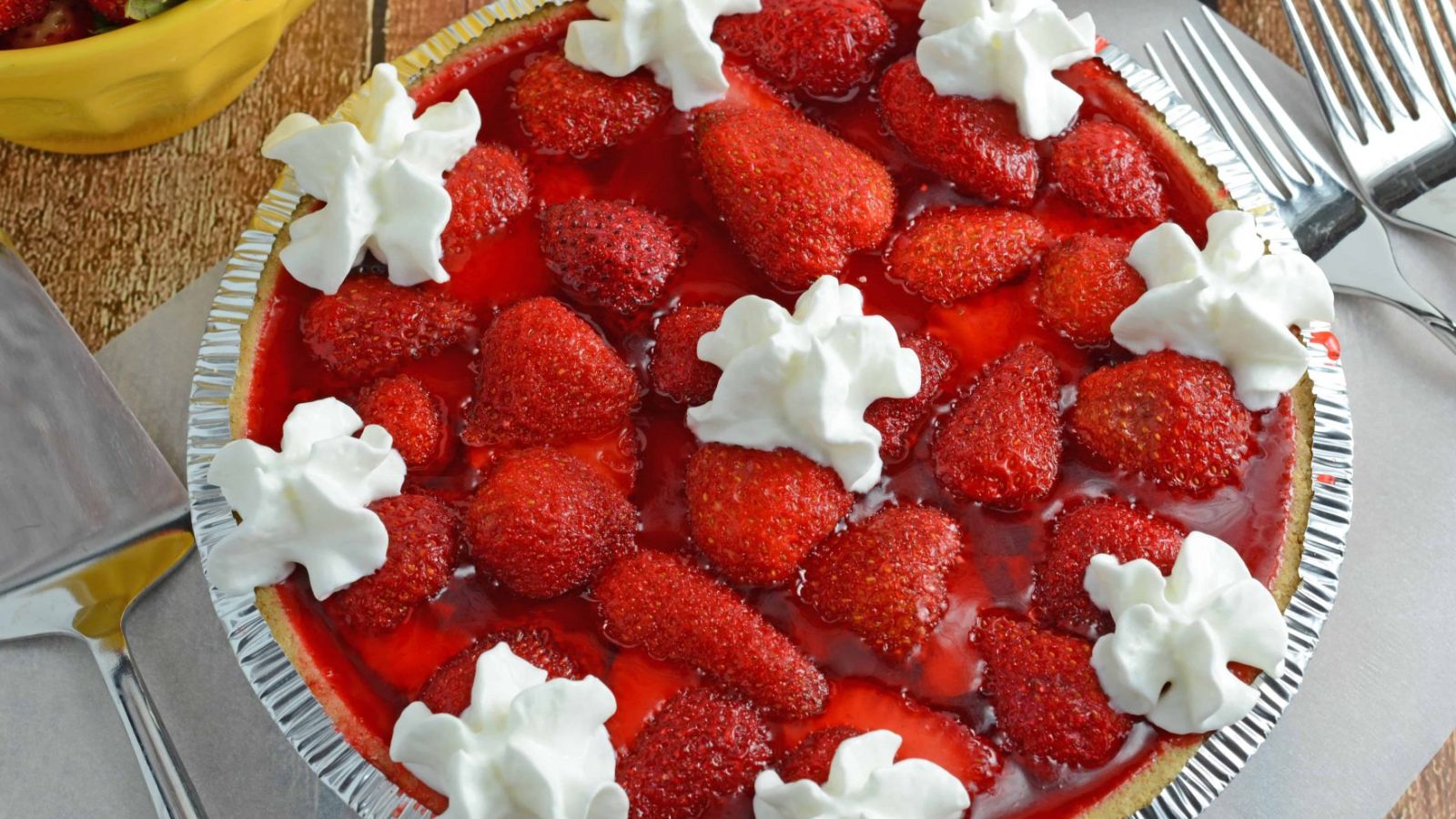 18 Strawberry Recipes So Good, You'll Never Look at Berries the Same ...