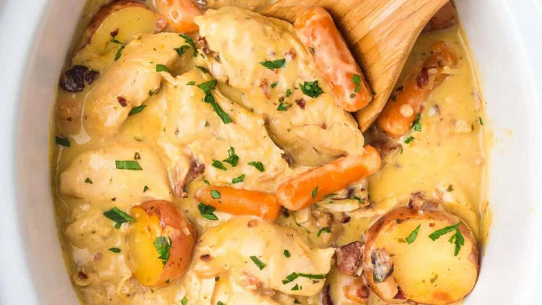 Slow Cooker Magic: 18 One-Pot Dinners That Cook Themselves