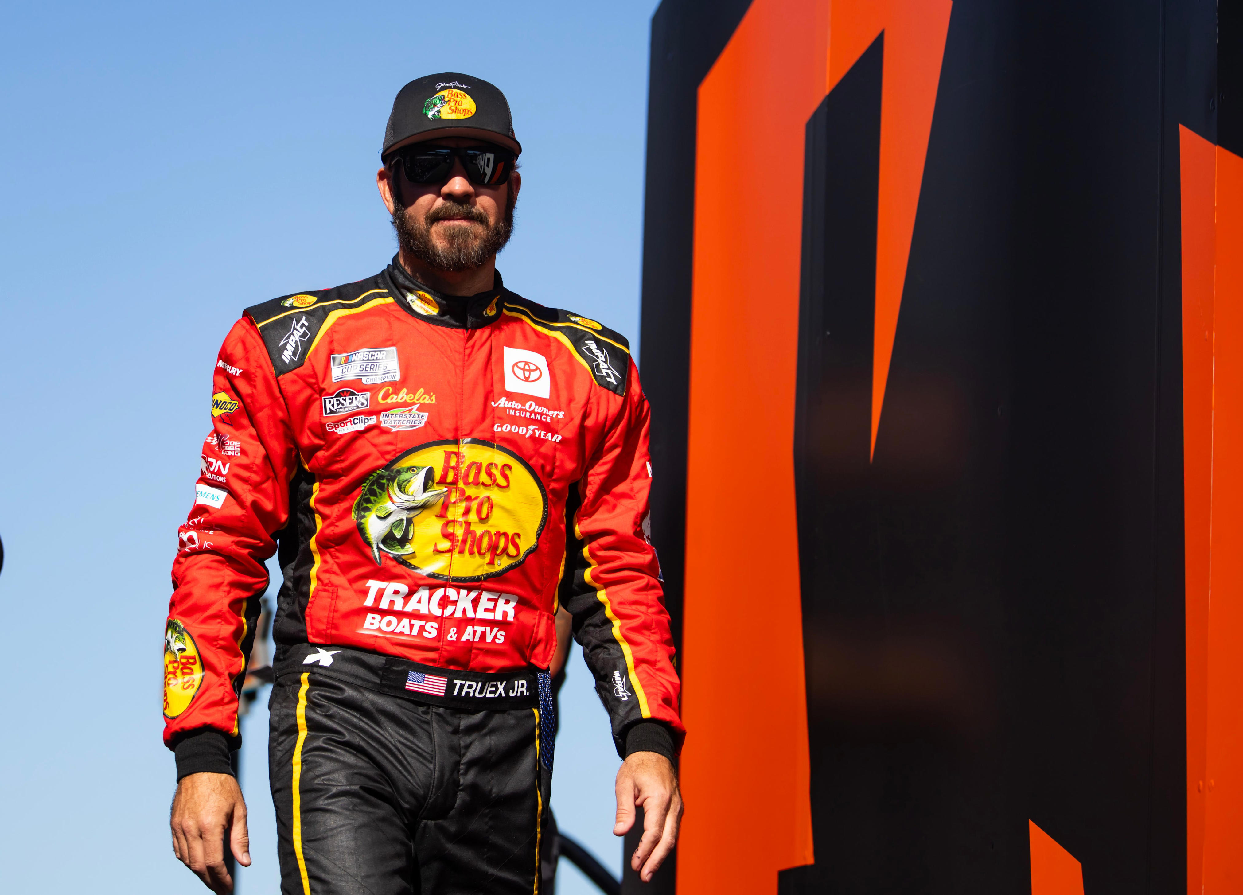 Martin Truex Jr. enters NASCAR Daytona 500 with Tricon Garage