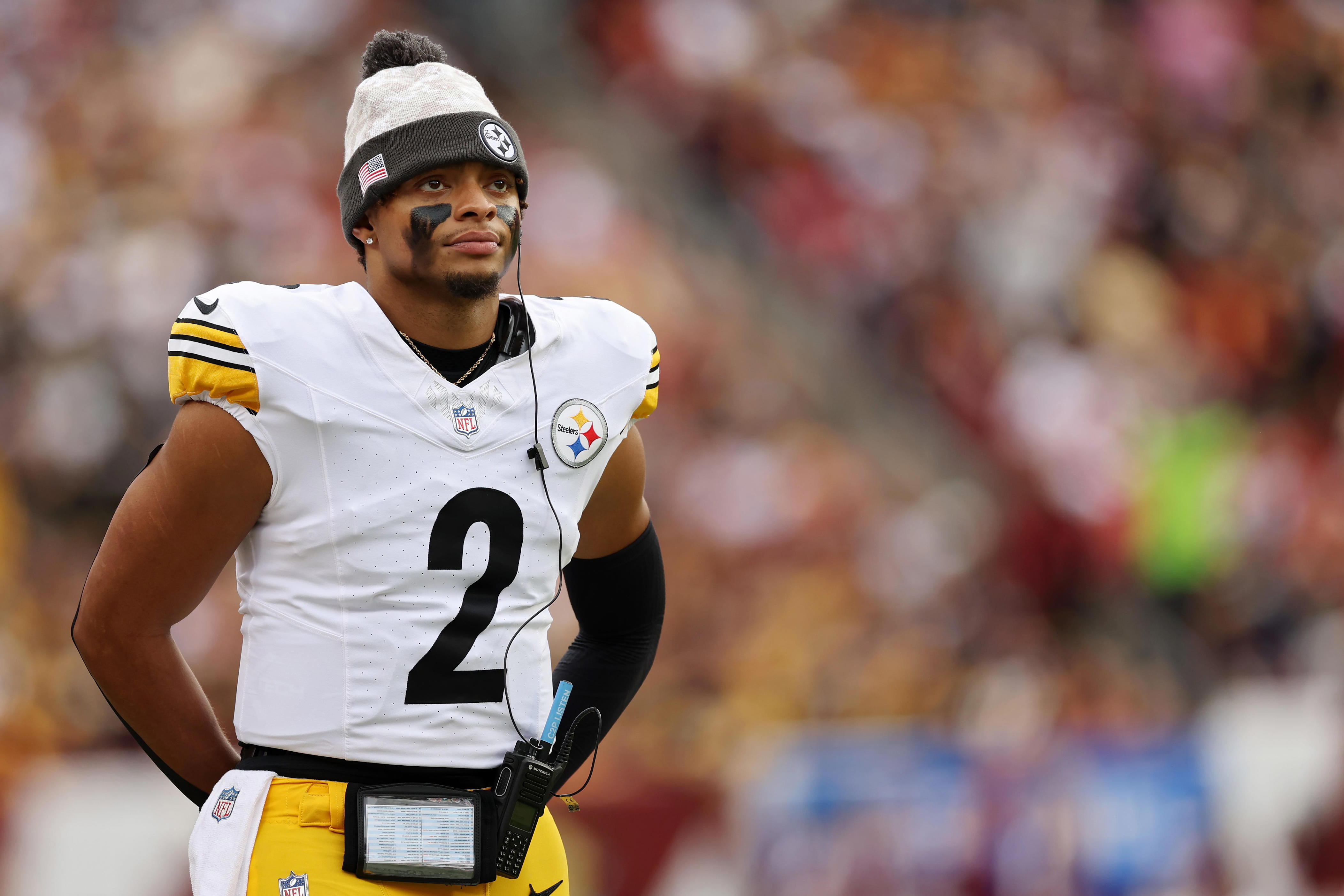 Steelers OC Arthur Smith failed to 'burn the boats' with Justin Fields