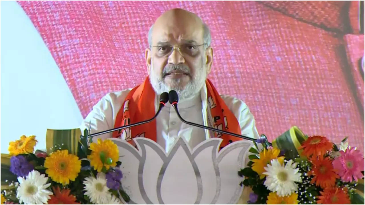 Amit Shah vows anti-conversion law in Maharashtra, opposition caste census Amit Shah vows anti-conversion law in Maharashtra, opposition caste census