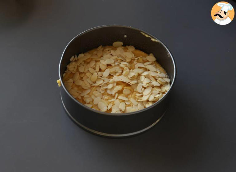 French amandier cake, the super soft almond cake