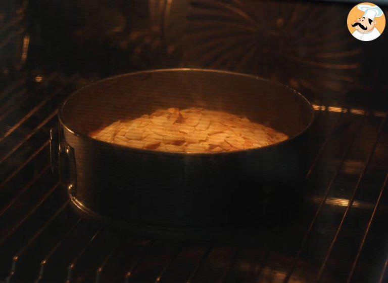 French amandier cake, the super soft almond cake