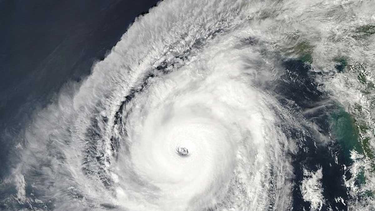 Pregnant woman rescued by police during typhoon Crising gives birth ...