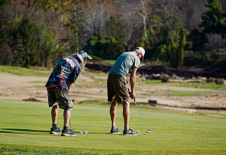 Asheville to open temporary disc golf course at front 9 of the 'muni ...