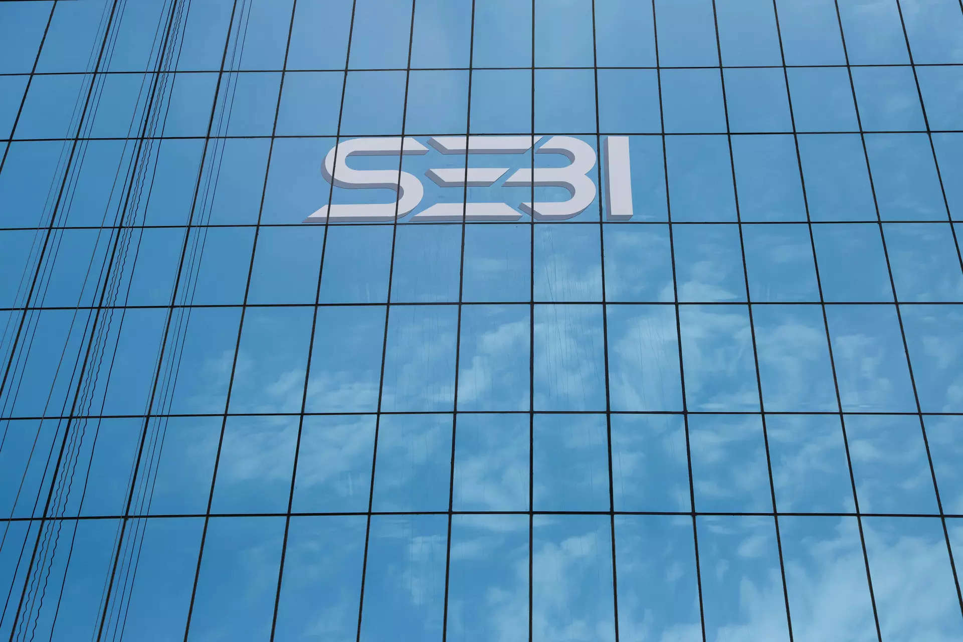 Sebi asks QSBs to offer UPI mechanism, 3-in-1 facility to investors ... Sebi asks QSBs to offer UPI mechanism, 3-in-1 facility to investors ...