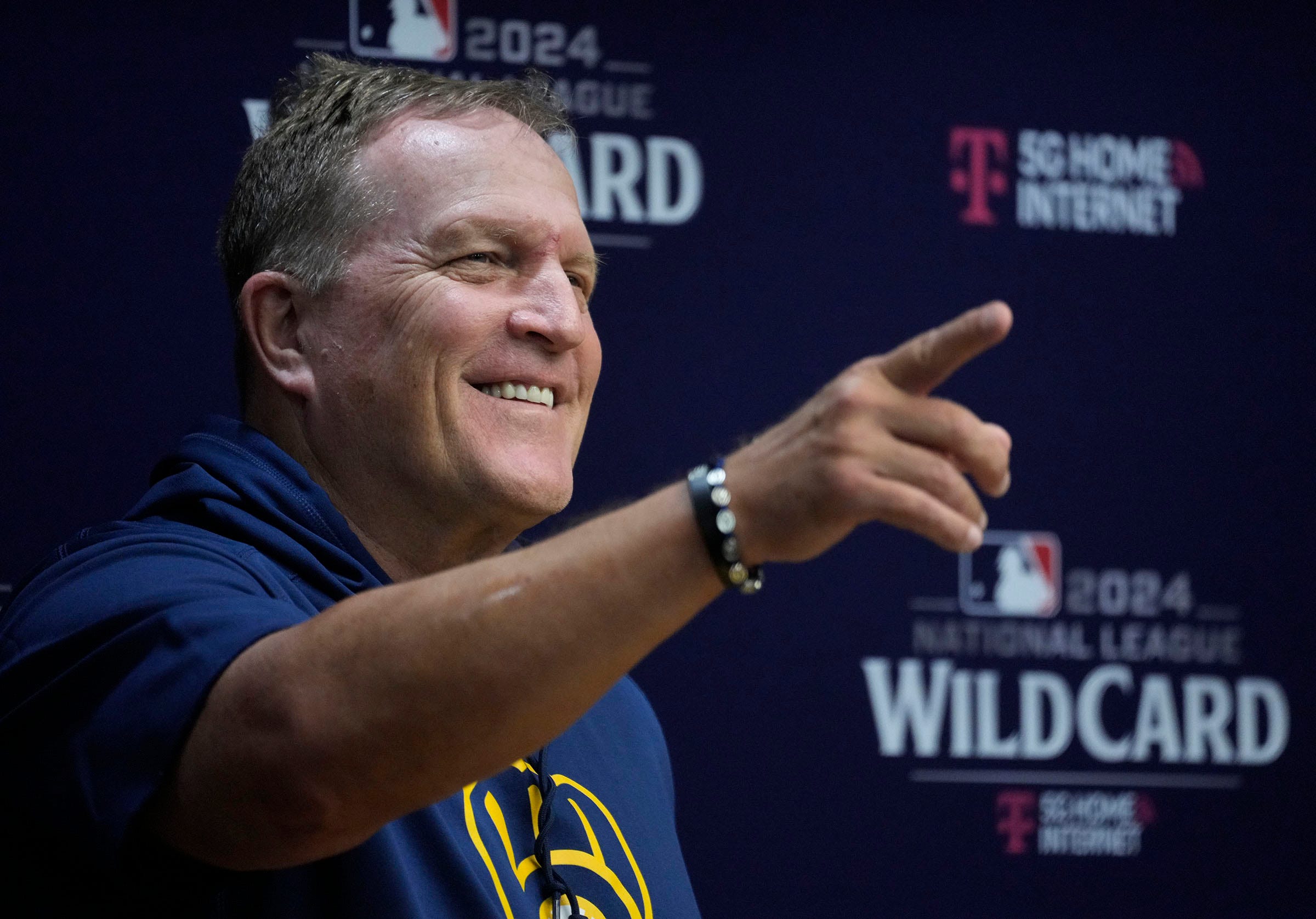 Brewers manager Pat Murphy talks about 'Uecker letter' on morning radio ...
