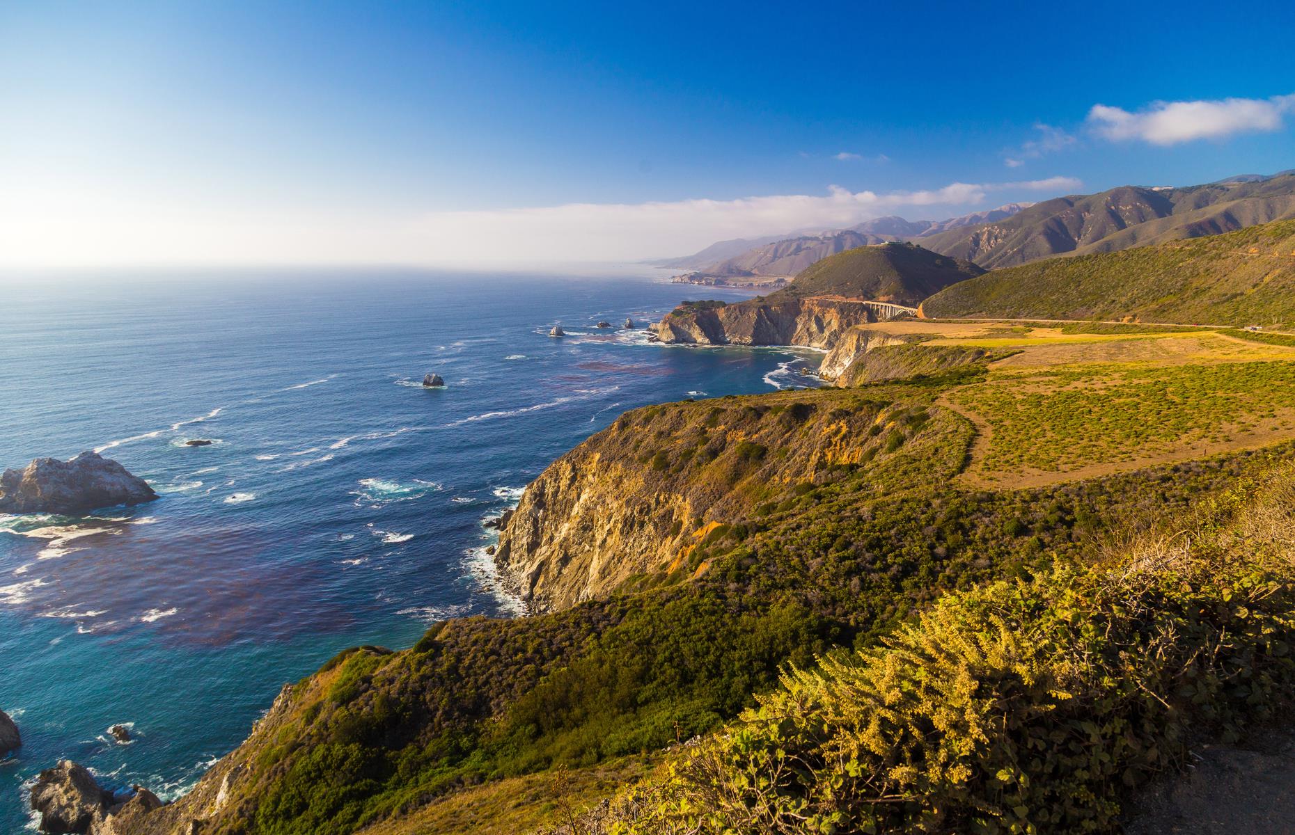 10 hole-in-the-wall chowder spots in Oregon with pure coastal flavor