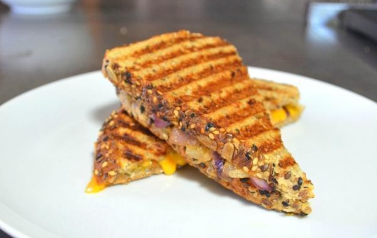 The Best Grilled Cheese (it's got pickles!)