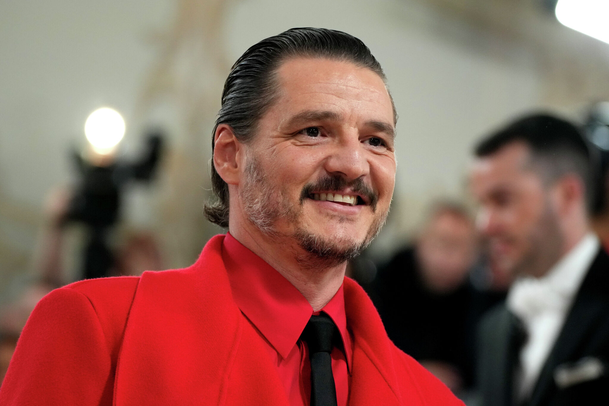 Pedro Pascal discusses viral Starbucks coffee order on Jimmy Fallon