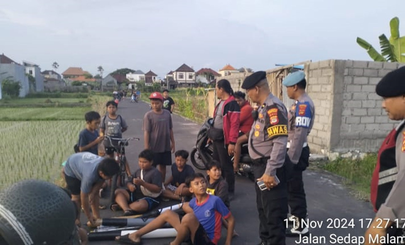 Anak-anak di Denpasar Bermain Petasan, Warga Mengeluh, Polisi Bergerak ... Anak-anak di Denpasar Bermain Petasan, Warga Mengeluh, Polisi Bergerak ...
