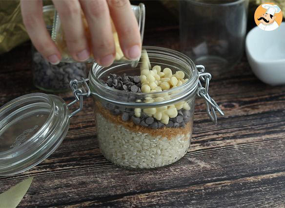 Dark and white chocolate rice pudding kit