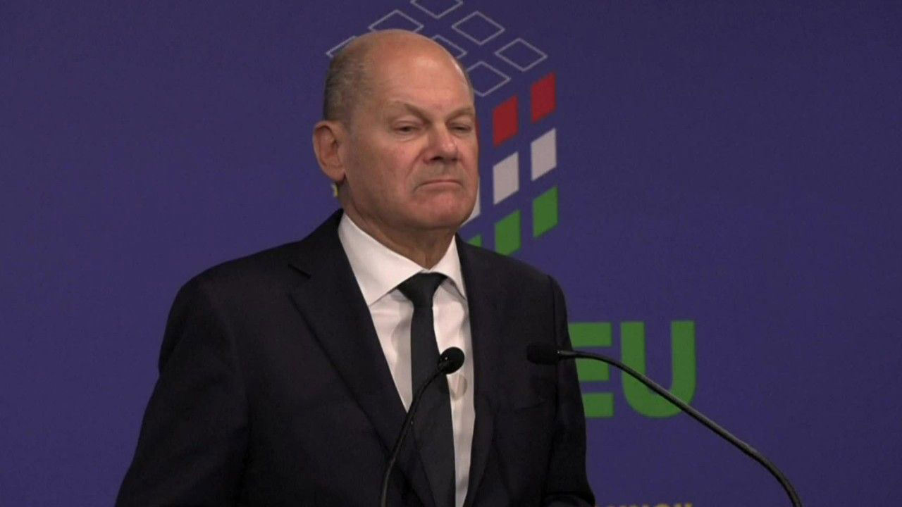 SPD-Politiker wenden sich gegen Scholz: Forderung nach Pistorius-Kandidatur SPD-Politiker wenden sich gegen Scholz: Forderung nach Pistorius-Kandidatur