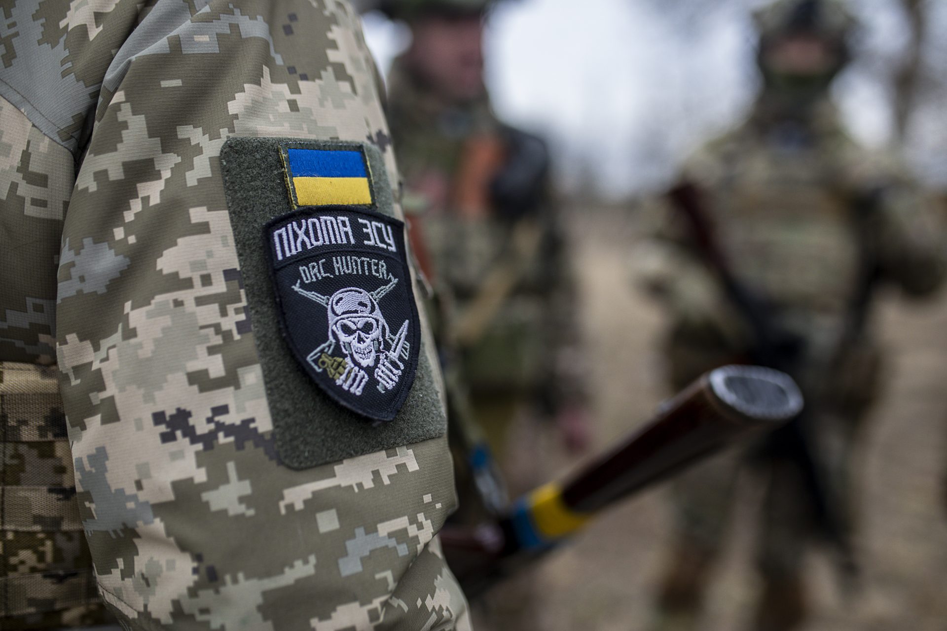 Breaking Boundaries: a Ukrainian soldier scored a stunning battlefield ...