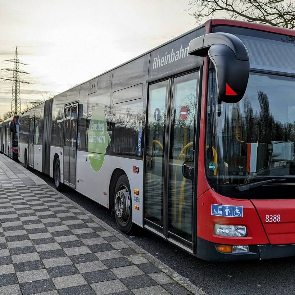 Vorweihnachtszeit - so geht’s mit der Rheinbahn in die Stadt