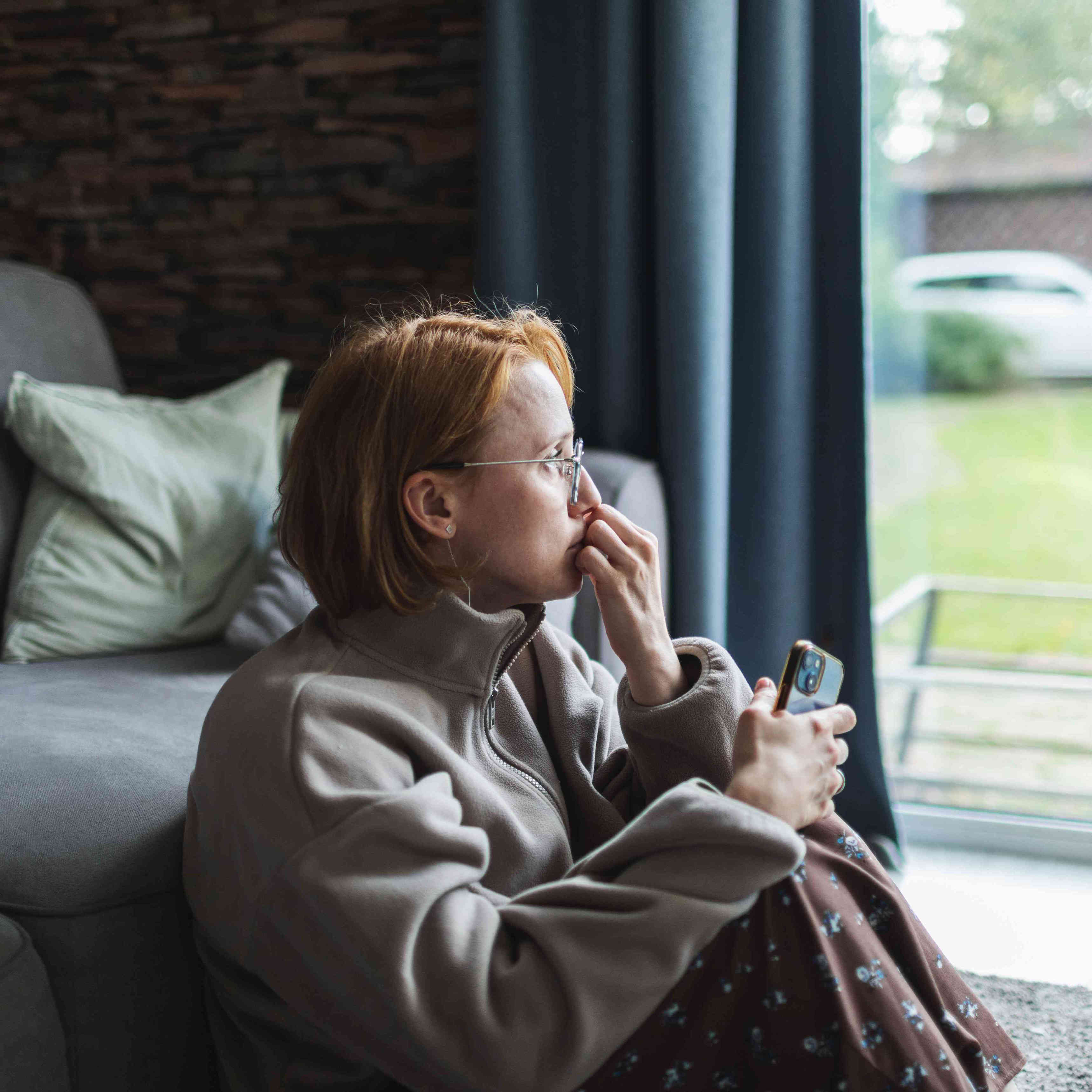 10 Signs of an Emotionally Abusive Relationship—And How to Get Out of One