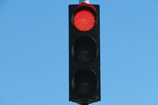 Traffic lights work continues on Carter Rd.