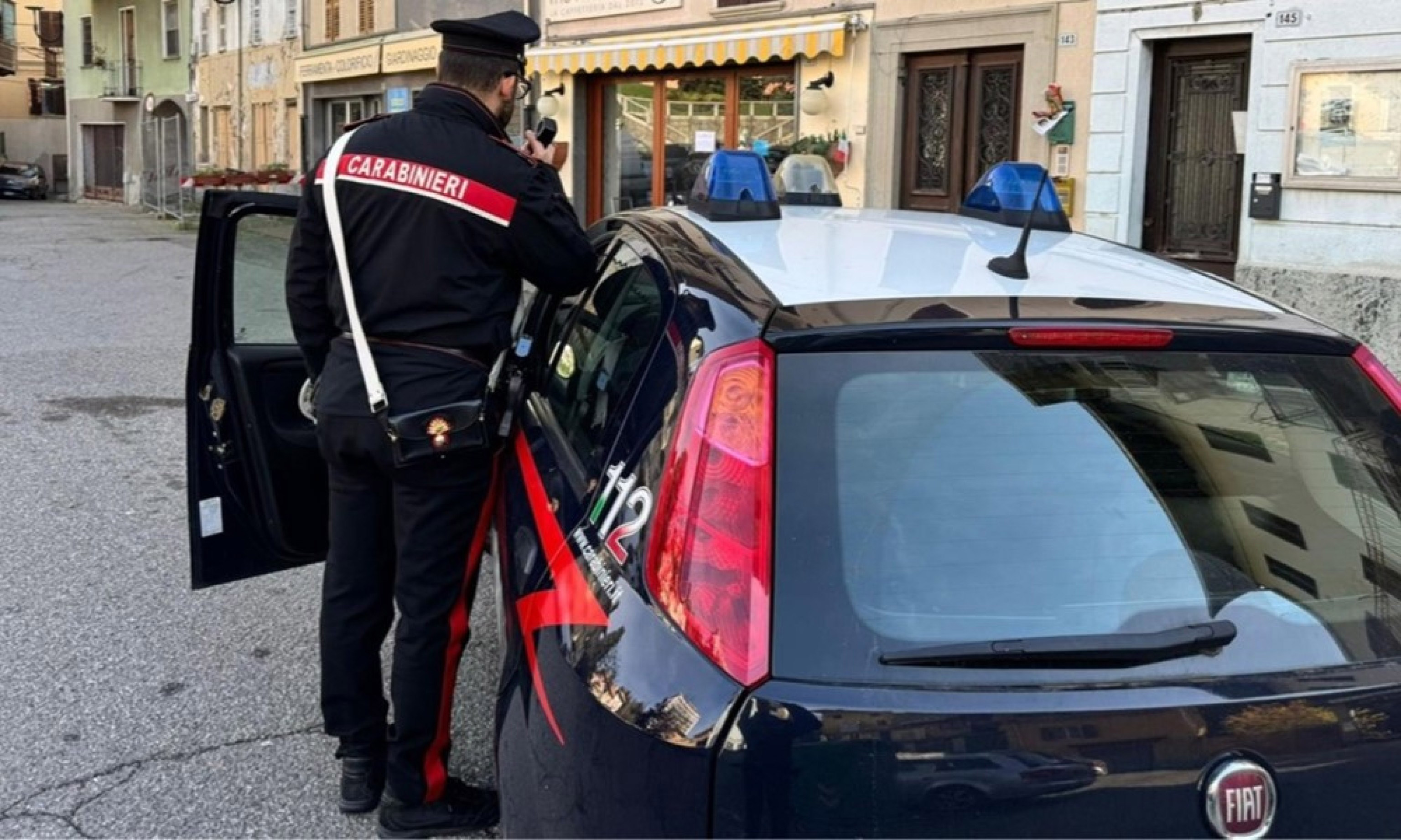 Troppi clienti pregiudicati, bar di Biella chiuso 15 giorni Troppi clienti pregiudicati, bar di Biella chiuso 15 giorni