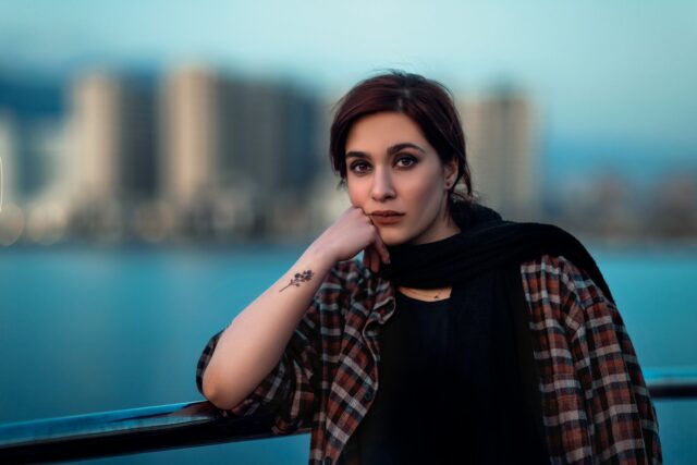 Fears That Hit Hard When You’re Bi And Want Something Stable