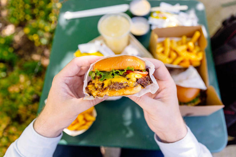 17 foods to avoid with arthritis and what to eat instead