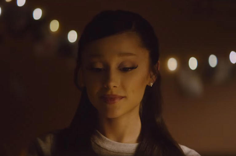 Ariana Grande & Cynthia Erivo Channel Their Teen Selves in Emotional ... Ariana Grande & Cynthia Erivo Channel Their Teen Selves in Emotional ...