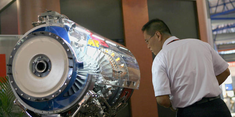 From Southwest to BP, Elliott and other activists are shaking up ...