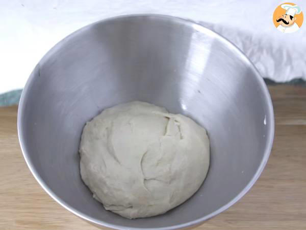 How to make a pizza dough?