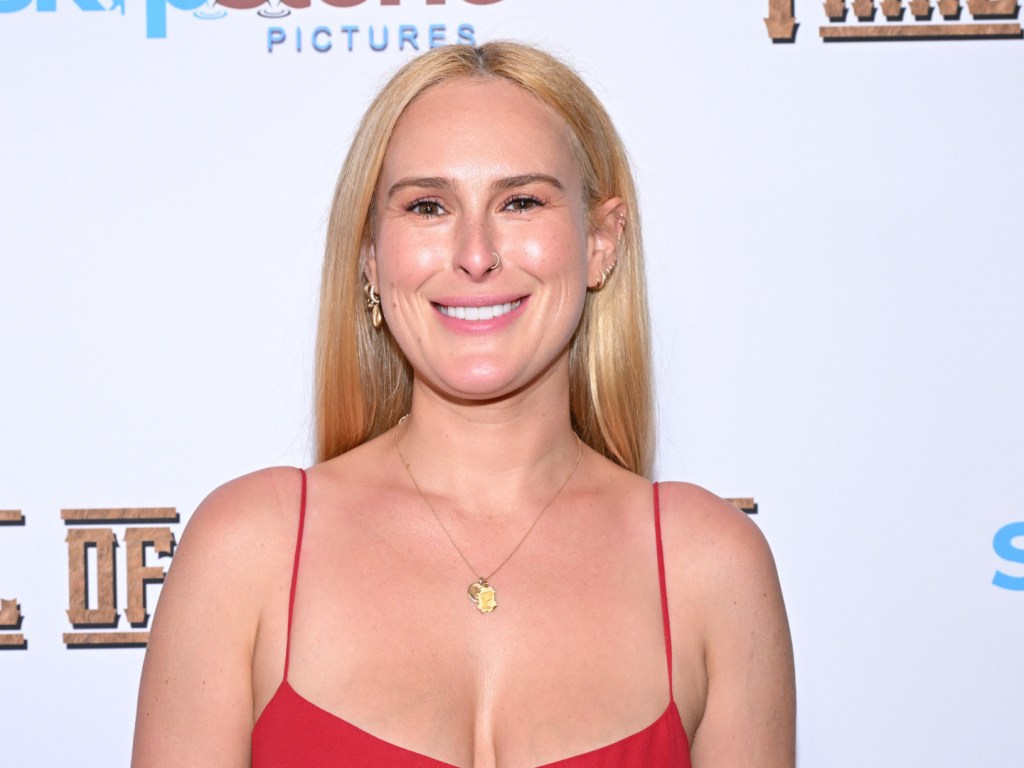 Rumer Willis's Daughter Louetta Was All Smiles on a Snowy Winter Walk & the Photos Are Pure Joy