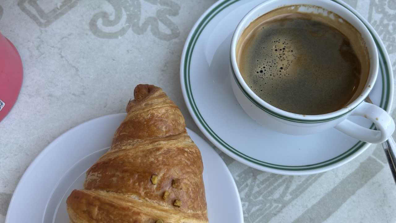 Journey Through Java: 7 Must-Visit Coffee Adventures Await Journey Through Java: 7 Must-Visit Coffee Adventures Await