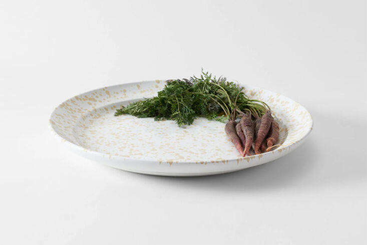 10 Easy Pieces: Simple Ceramic Serving Platters