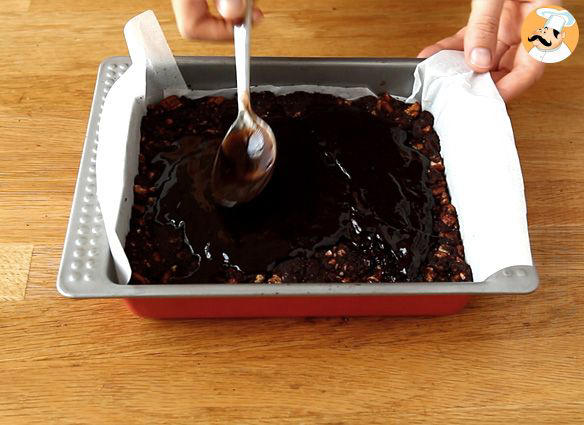 Brawnie - the raw brownie with dates