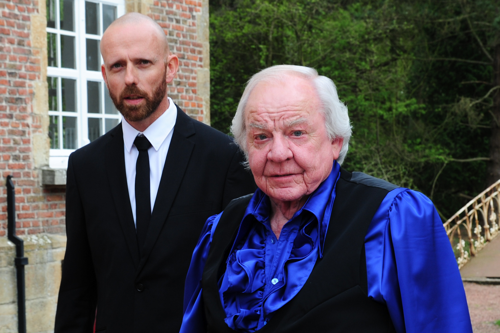 Aad van Toor vertelt hoe het gaat met zijn broer Bas van Toor