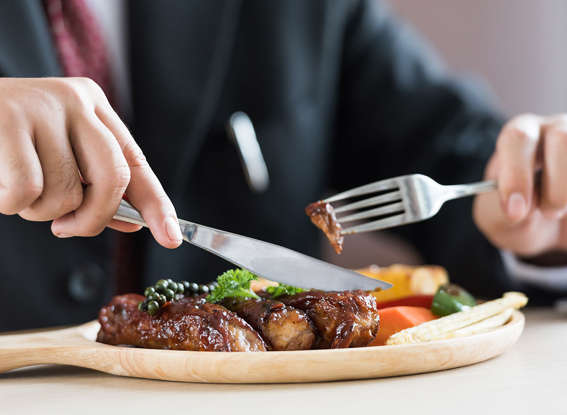 8 Ways Protein Burns Stubborn Belly Fat 8 Ways Protein Burns Stubborn Belly Fat