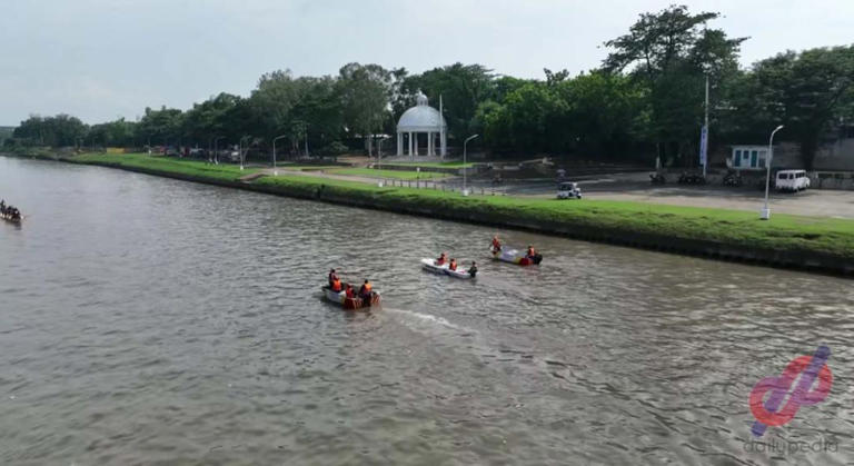 Marikina residents attest to the efficacy of river dredging, saying ... Marikina residents attest to the efficacy of river dredging, saying ...