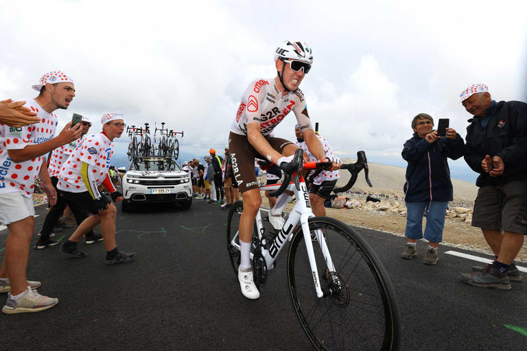 What is Mont Ventoux? All you need to know about the 'bald mountain ...