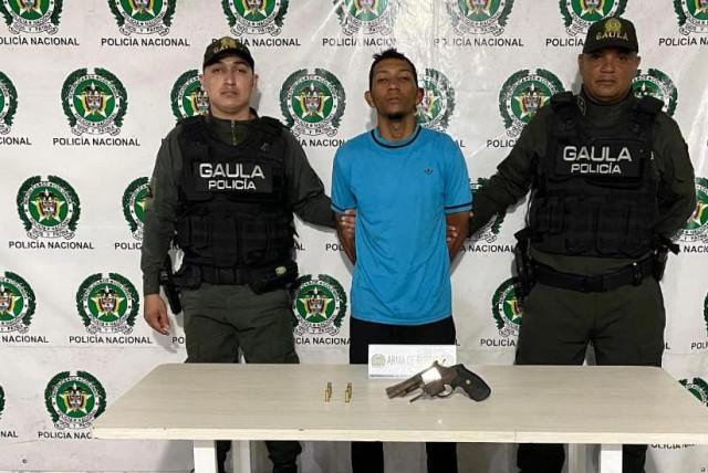 Capturan a un sujeto que presuntamente tenía atemorizados a ... Capturan a un sujeto que presuntamente tenía atemorizados a ...
