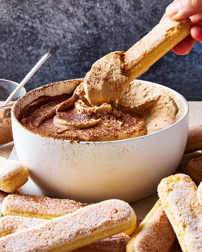 29 cream cheese dips that'll have everyone begging for the recipe