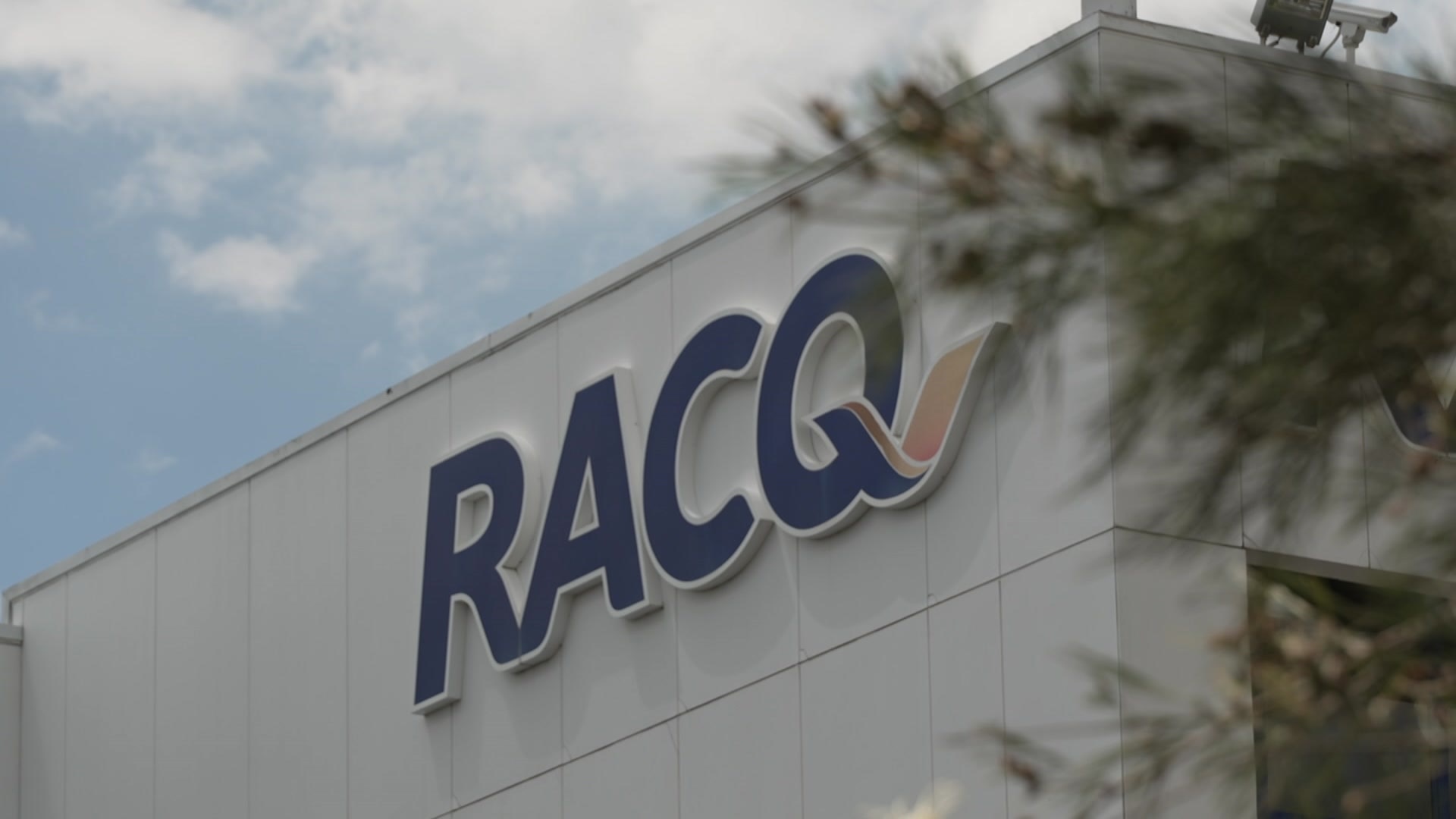 ASIC accuses RACQ of misleading customers over insurance renewal ...