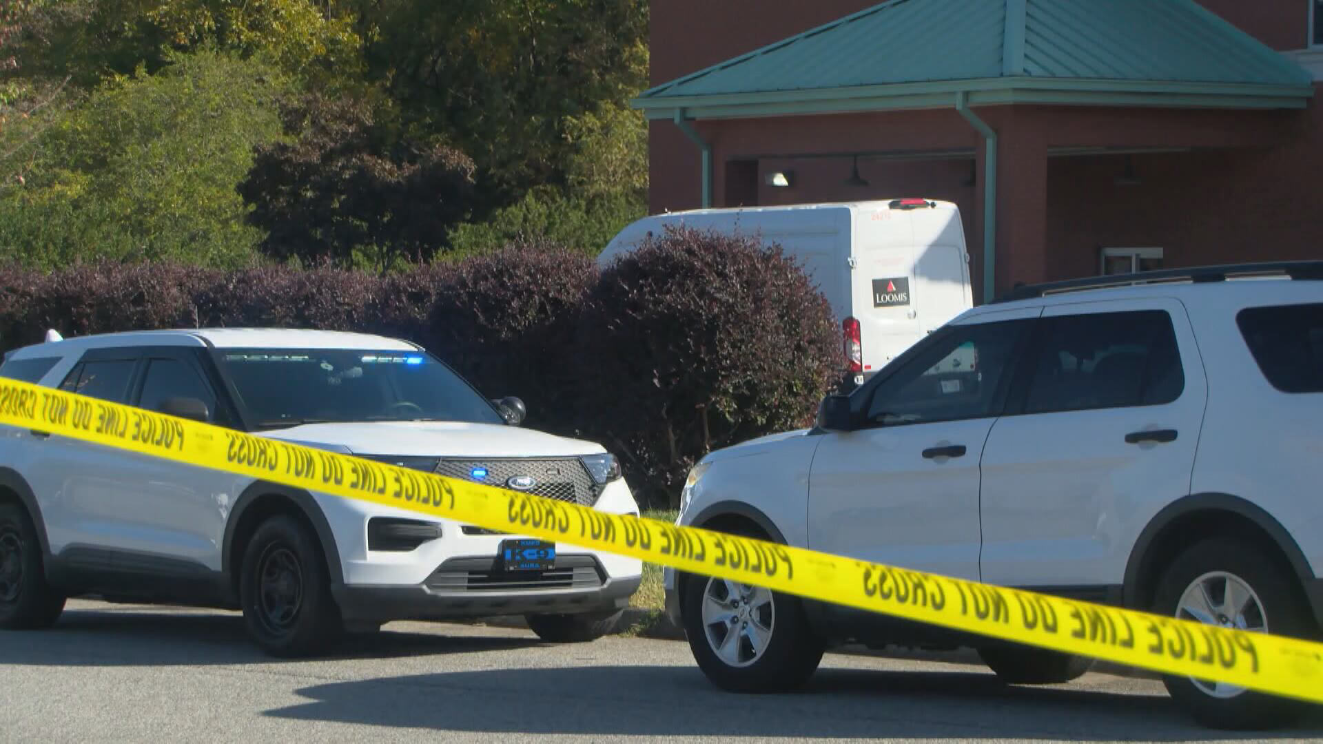 Armored truck employee killed in robbery near Kings Mountain ATM Armored truck employee killed in robbery near Kings Mountain ATM