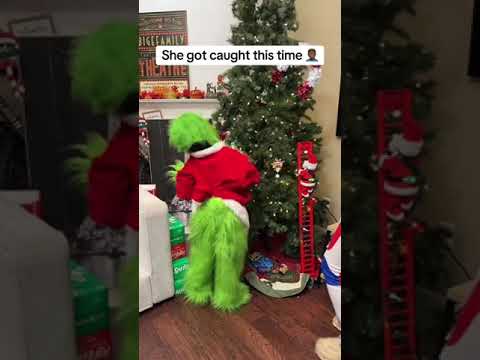 Omg, She Got So Grinchy, It’s Too Much!